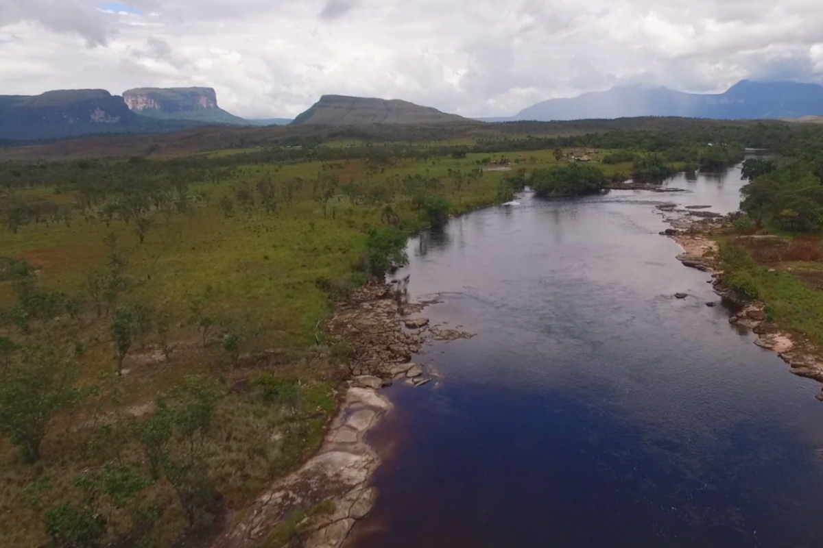 Régimen de Maduro destroza El Parque Nacional Canaima - SOS Orinoco